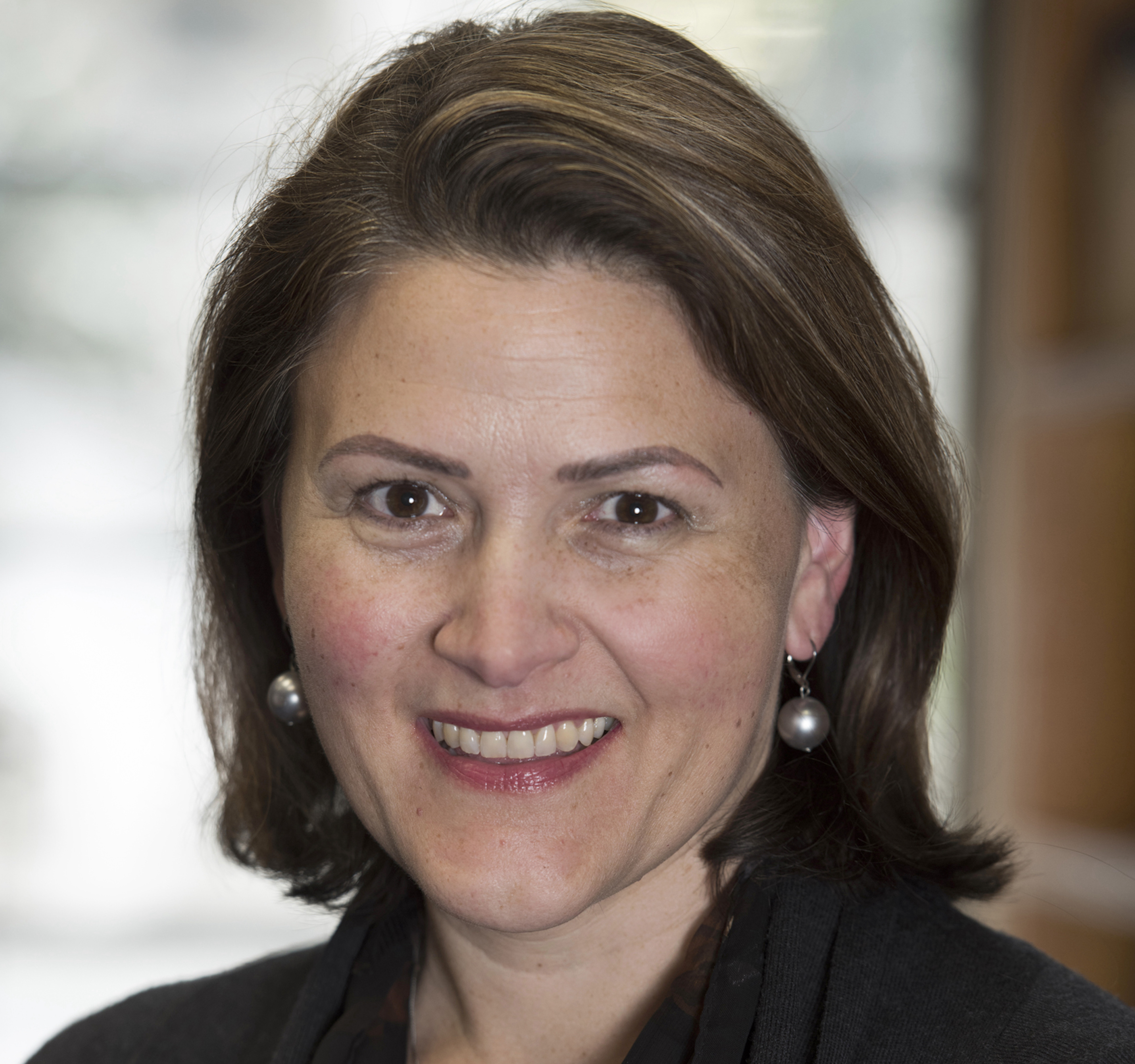 Susan Thomas : Profile @ Arts Front